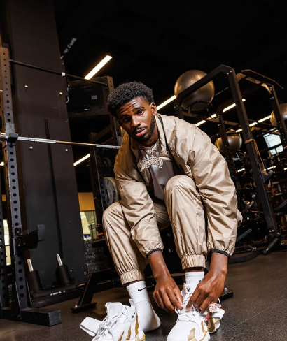 How much does Shedeur Sanders’ ‘Legendary’ chain cost? The statement ...