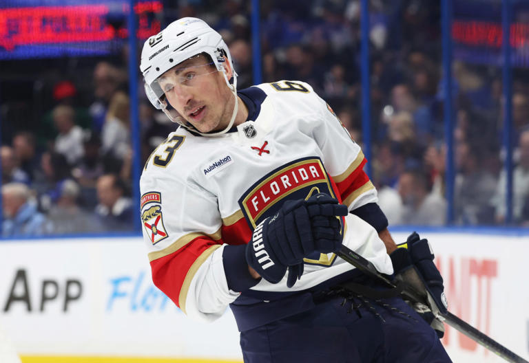 Brad Marchand Takes Notice of Matthew Tkachuck's Behavior