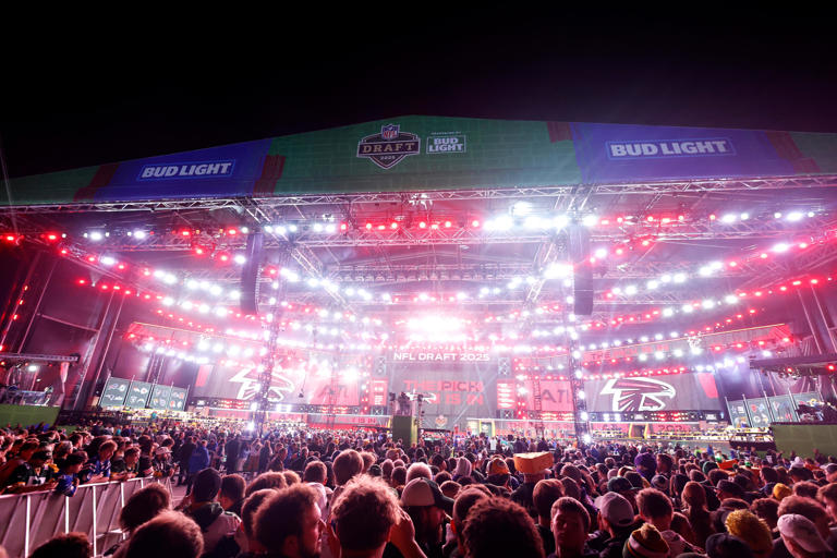 Where do the Falcons pick in the 2026 NFL Draft?