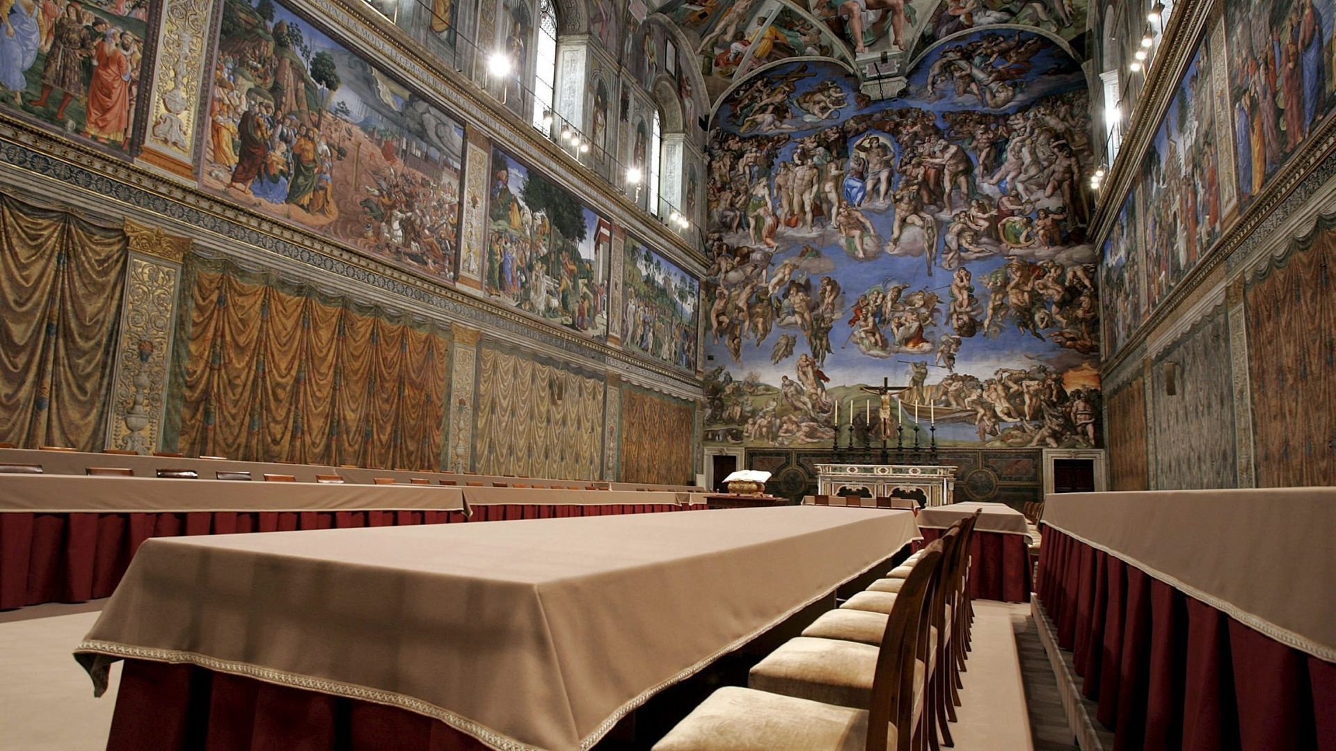 Papstwahl: Kuriose Fakten zur Kleiderordnung und Namenswahl - Glosse