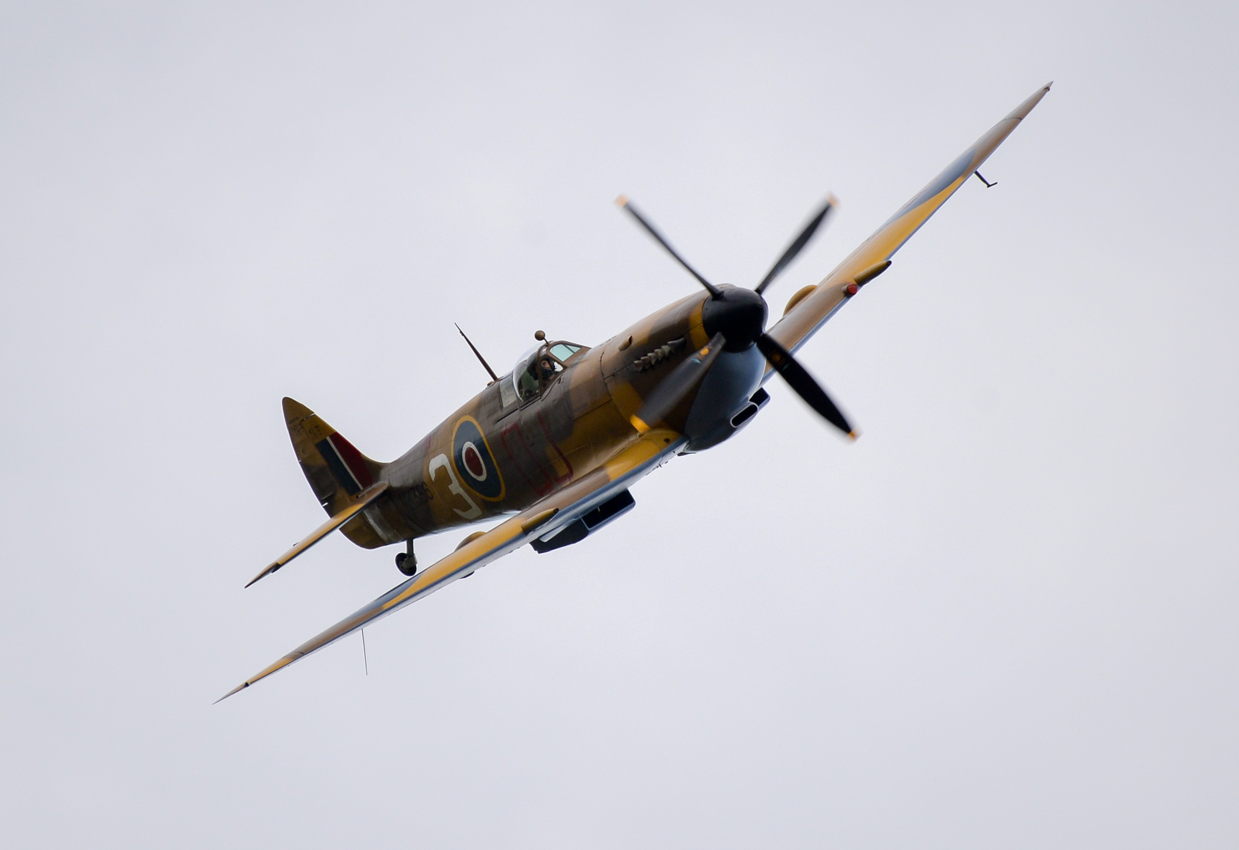 VE Day 80: Free VE day celebration and double Spitfire flypast near ...