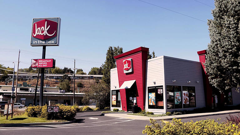 Jack in the Box shut down more than 70 stores with more expected by ...