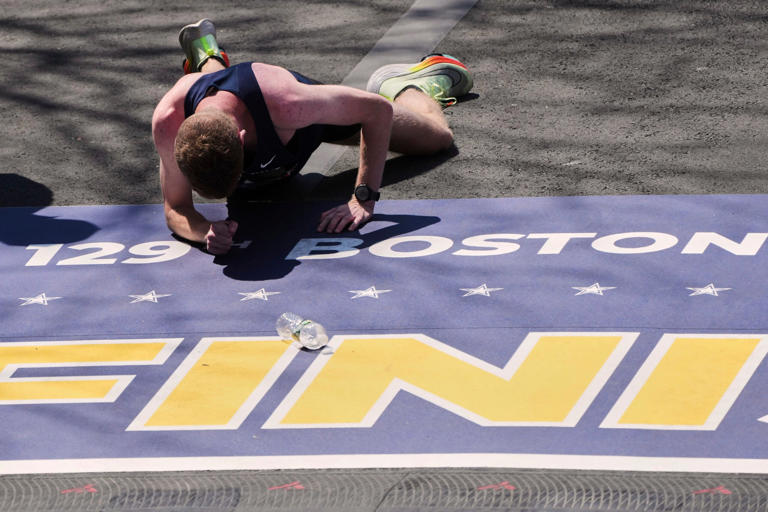 ‘Finish the job’: Boston Marathon runner who crawled to finish reflects ...