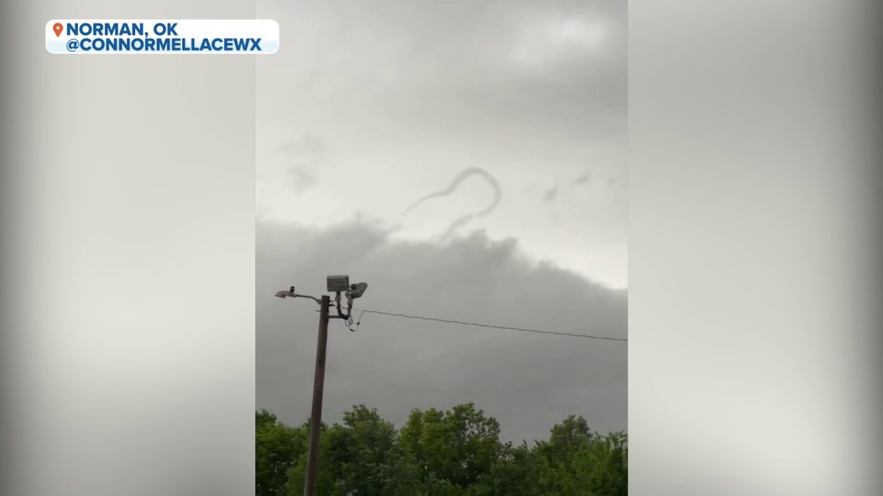 Watch: Rare horseshoe vortex cloud seen in Norman, Oklahoma