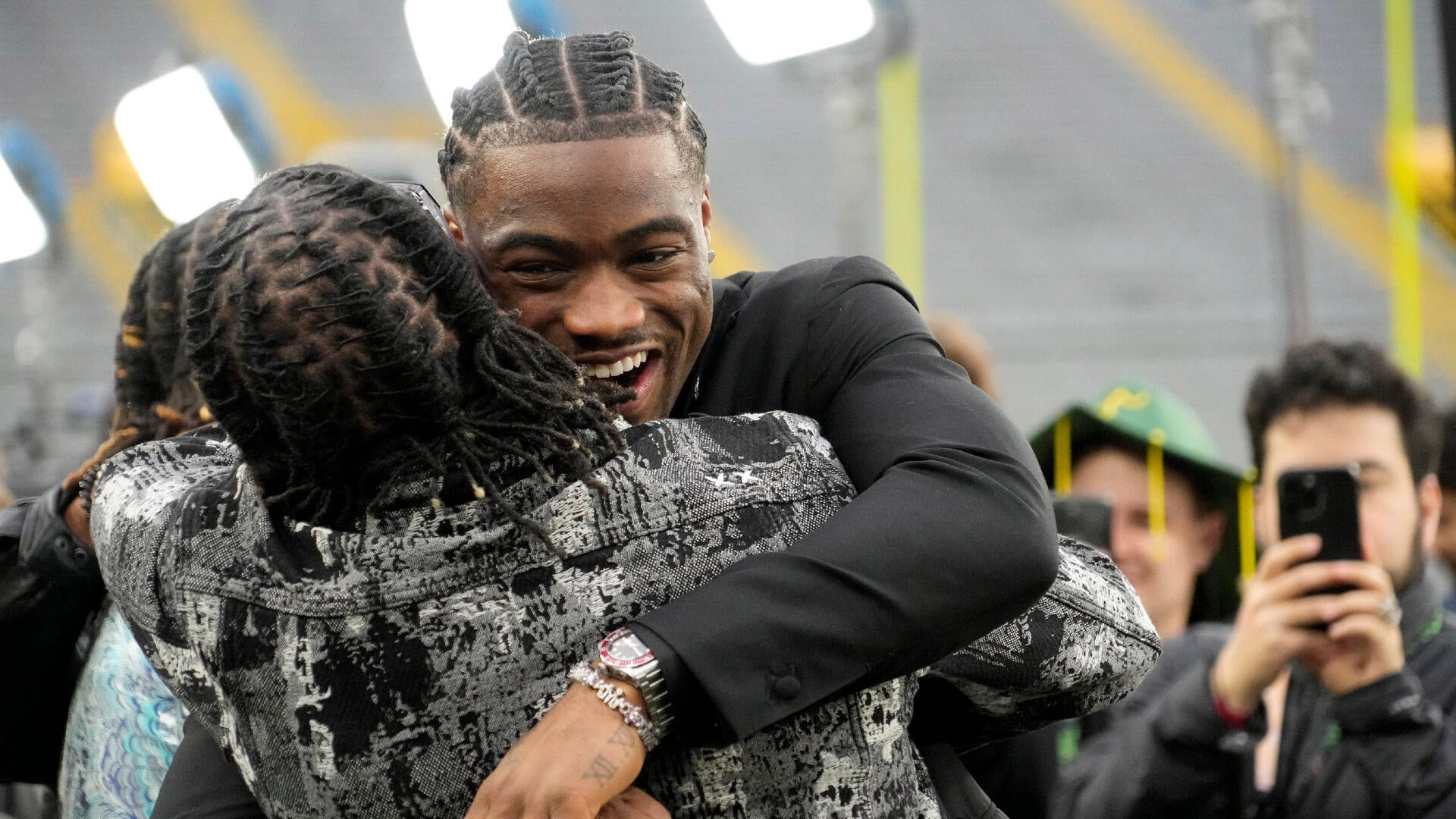 2025 NFL Draft Day 2 prop odds, picks: Best bets for Shedeur Sanders, Cam Skattebo, Jalen Milroe ...