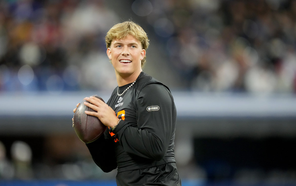 Jaxson Dart Era May Begin Sooner Than Expected For Giants