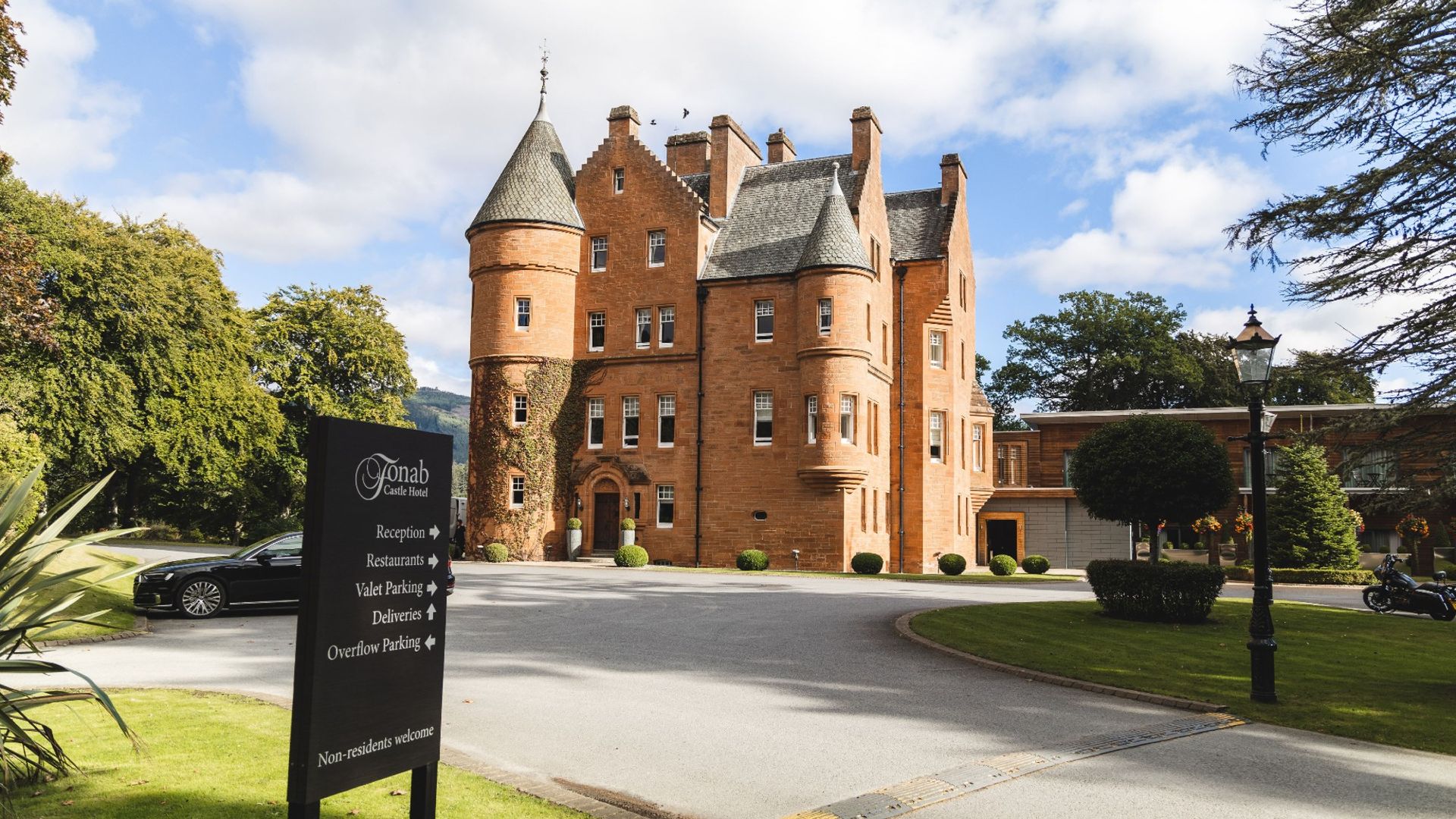 Fonab Castle: a regal stay in the Scottish Highlands