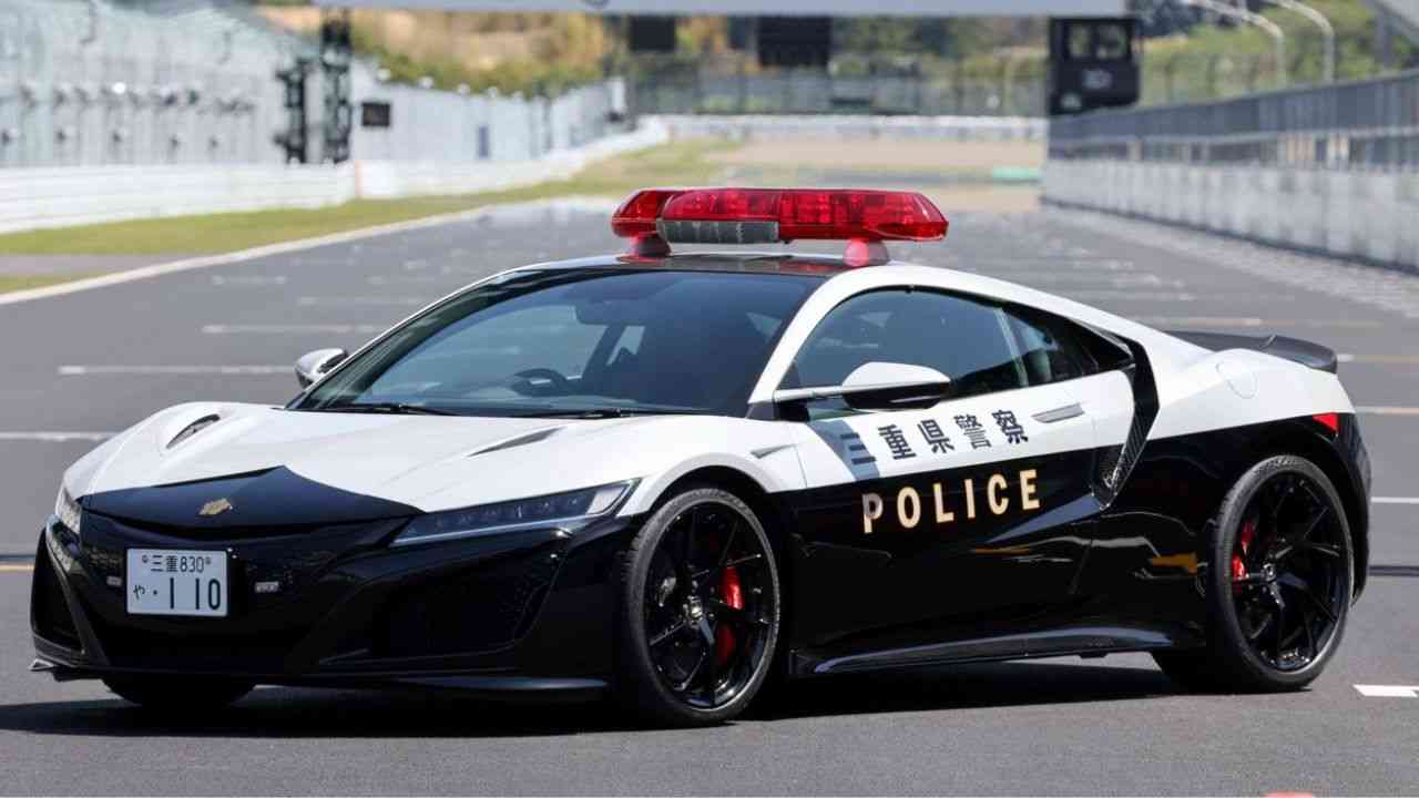 573-hp Honda NSX becomes police vehicle in Japan and grabs attention at ...