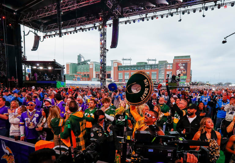 2025 NFL draft: How to watch, listen and stream Rounds 2-3