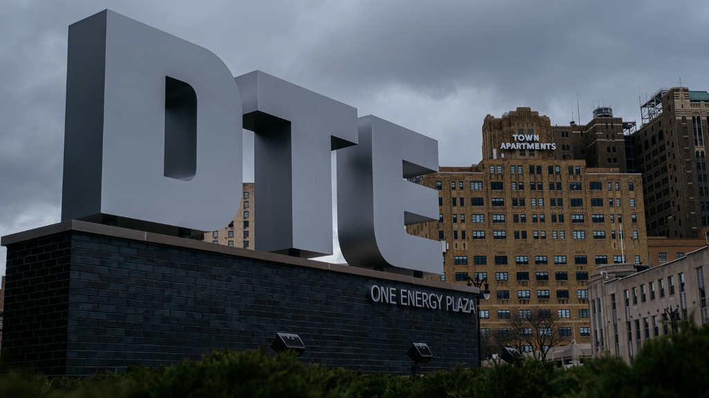 DTE Energy asks for $574 million electricity rate hike, months after ...