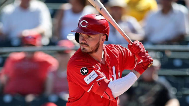 MLB: Gavin Lux is on fire, hitting like crazy with the Reds after ...