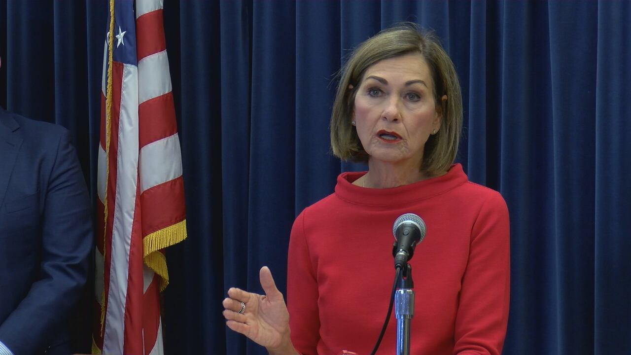 Gov. Reynolds files lawsuit against Des Moines Register