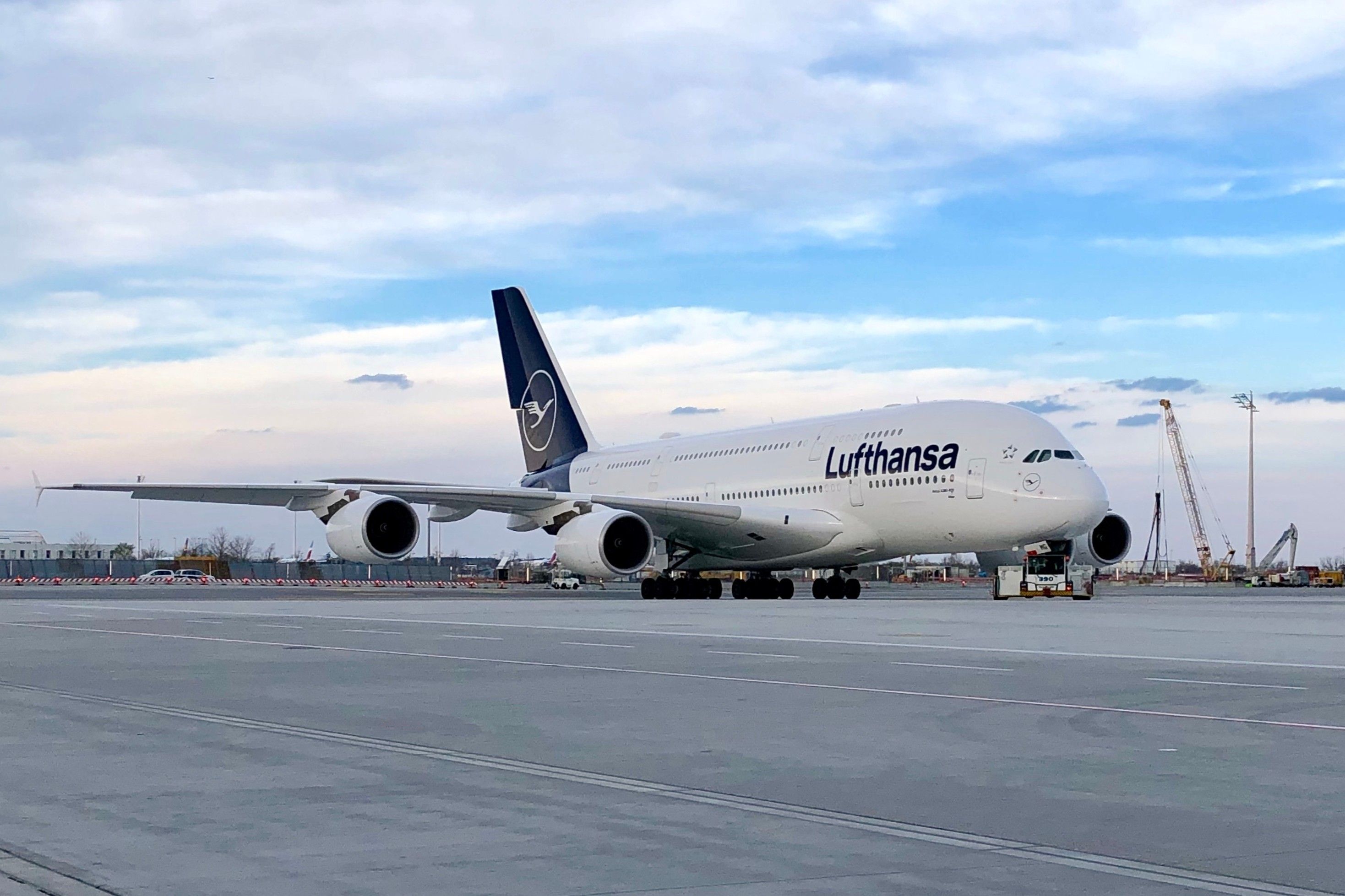 Lufthansa Airbus A380 Headed For Germany Diverts To Boston After ...