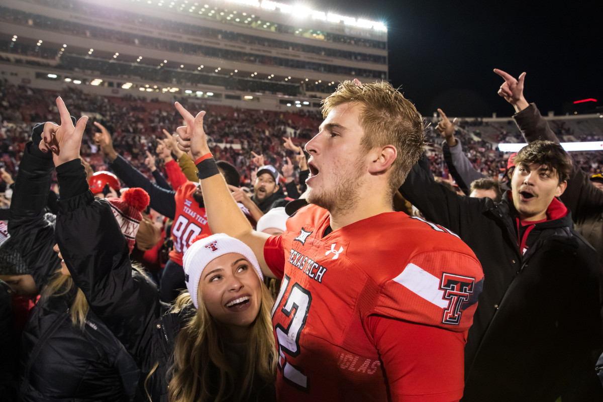 Meet the Wife of NFL Draft Hopeful Quarterback Tyler Shough