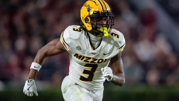 Bears WR depth chart: Luther Burden joins DJ Moore, Rome Odunze as weapons for Caleb Williams