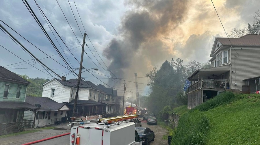 Multiple homes catch fire in Ohio