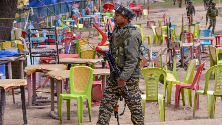 Pahalgam Terror Attack Live Updates: 2 Terrorist Associates Arrested In ...