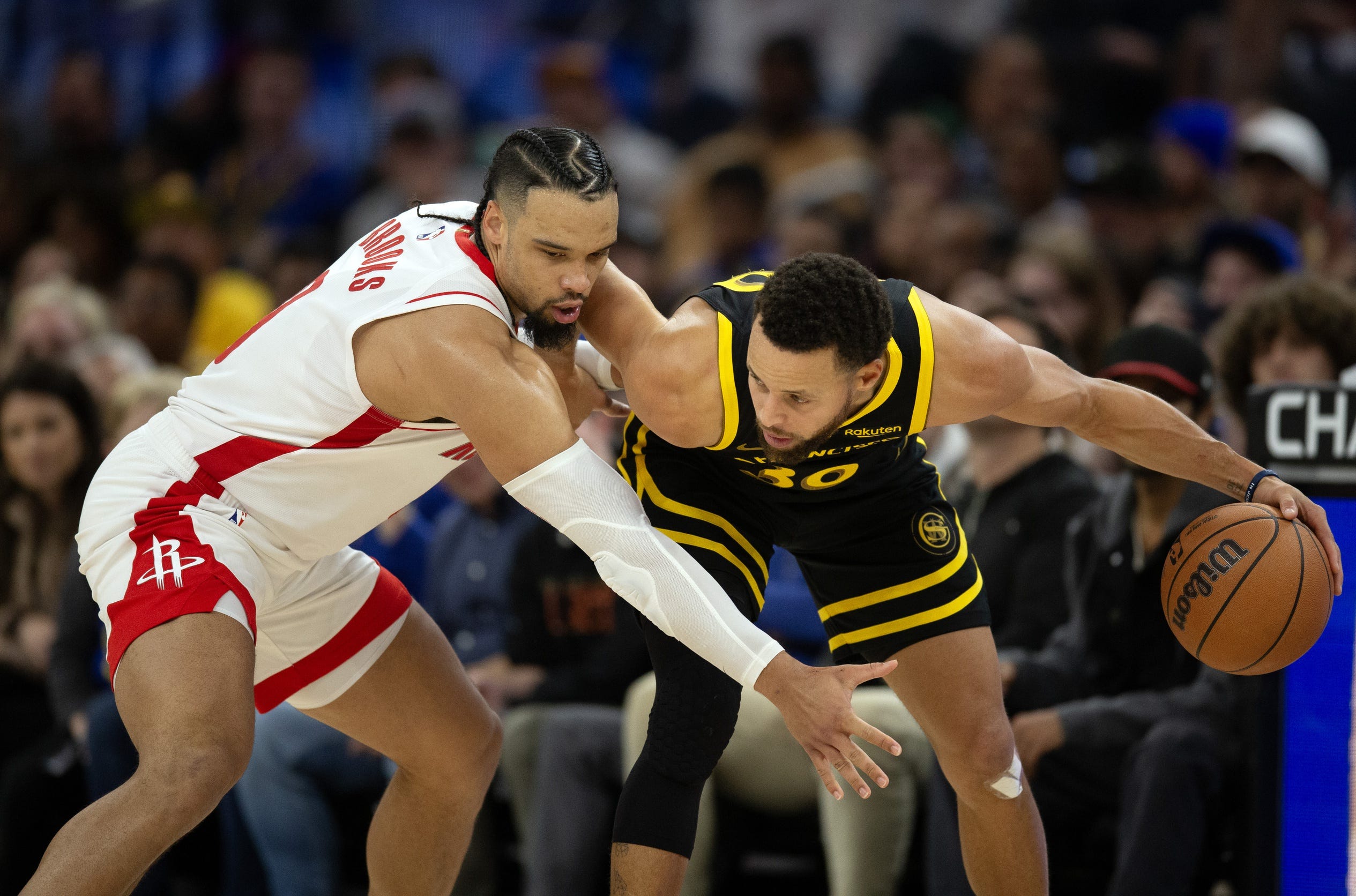 Prediction and betting odds for playoffs Game 3, Rockets at Warriors