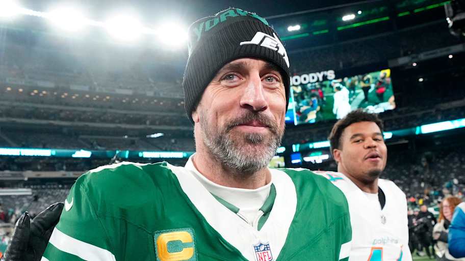 Steelers President Reveals Where Aaron Rodgers Stands With Team During ...