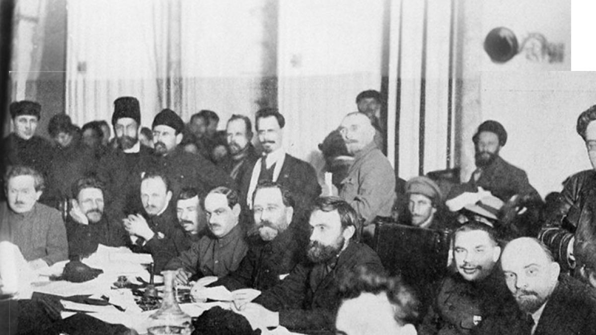 ‘Derrocar al mundo’: una historia del comunismo que no dejará ...