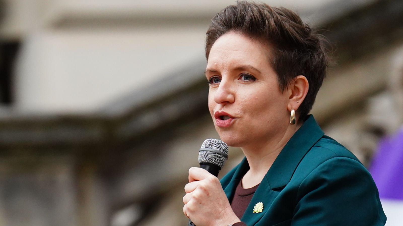 Carla Denyer says she will not seek re-election as Green co-leader