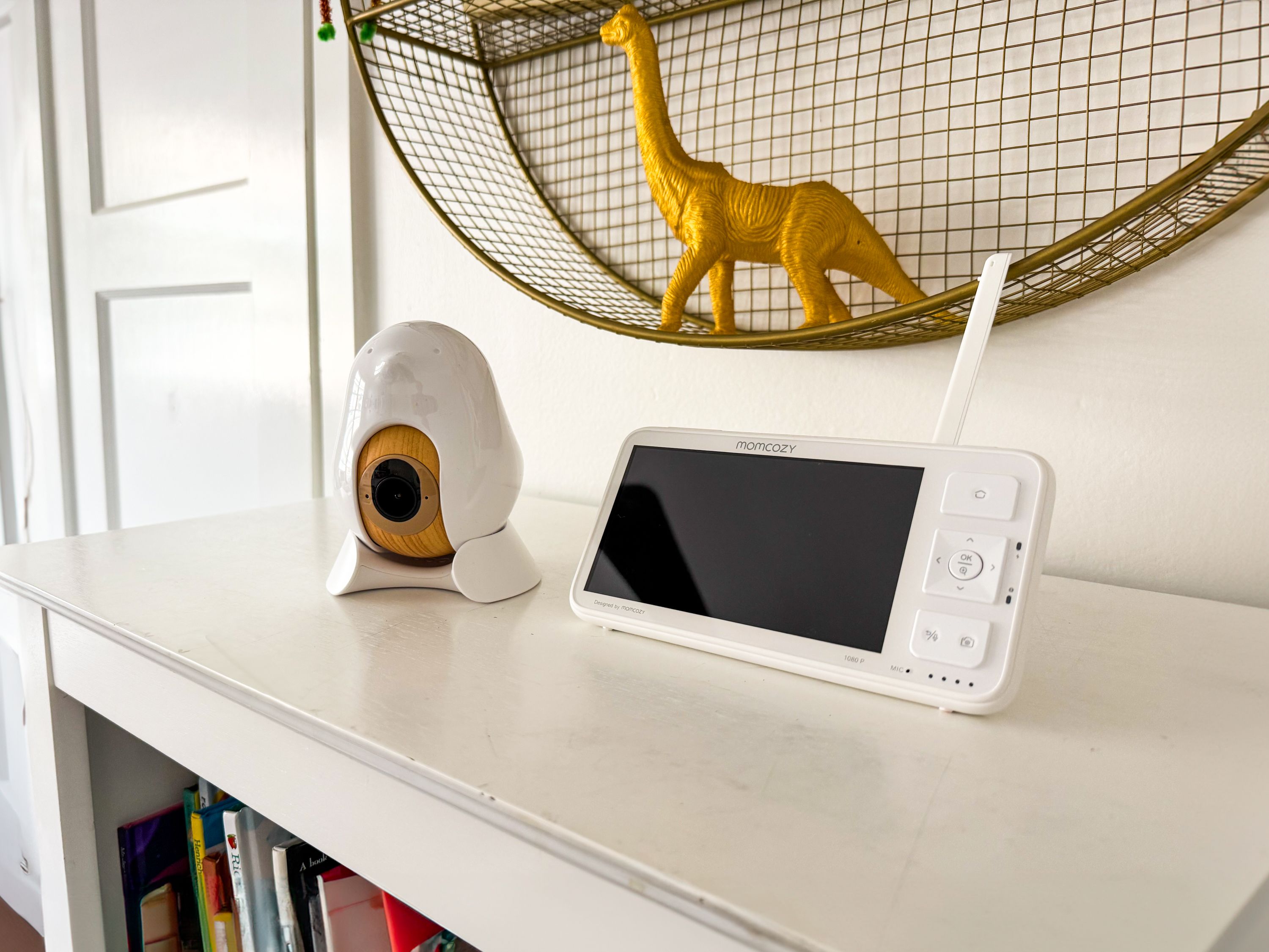 Our Favorite Baby Monitors Let You Keep an Eye on Kiddo While Fending ...