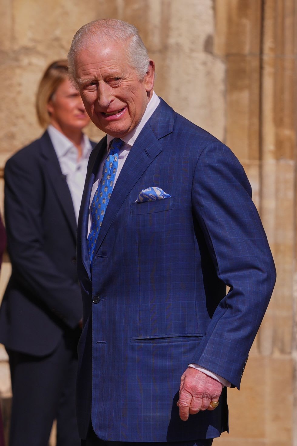 'Late Queen would be turning in her grave!' GB News guest blasts King ...