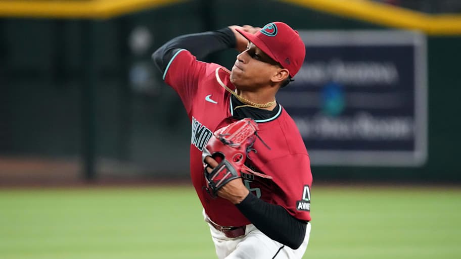 Diamondbacks Promote Top Pitching Prospect to Help Bullpen