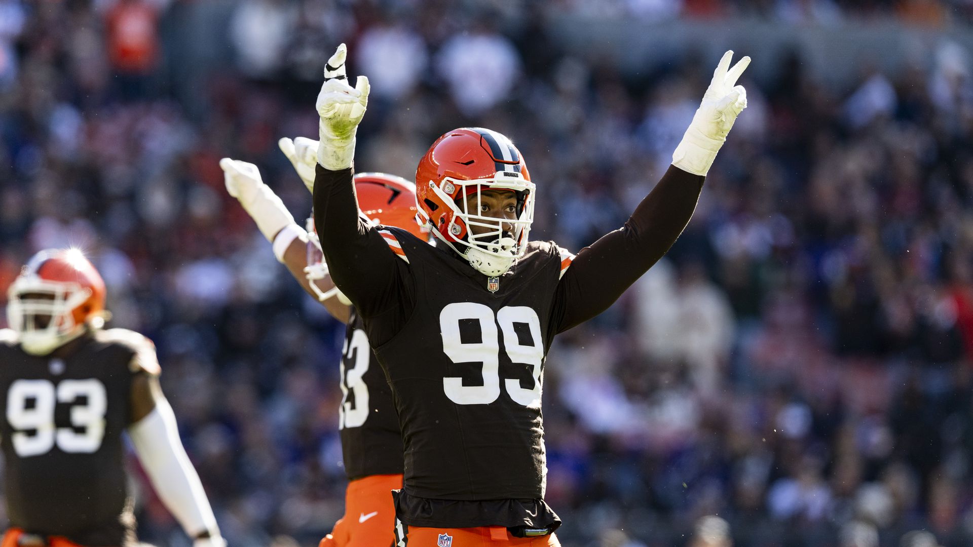 The trade for Za’Darius Smith is coming into focus