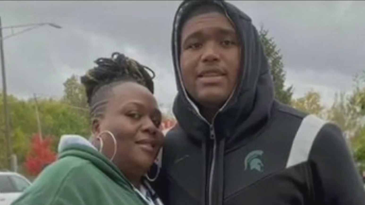 Derrick Harmon's mom dies after he gets drafted by the Pittsburgh Steelers