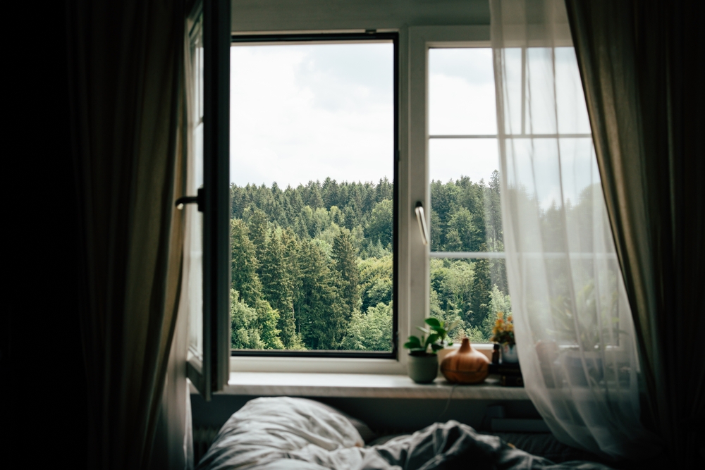 Putin’s Oil Boss Plunges to His Death: ‘The Window Curse’ Strikes Again