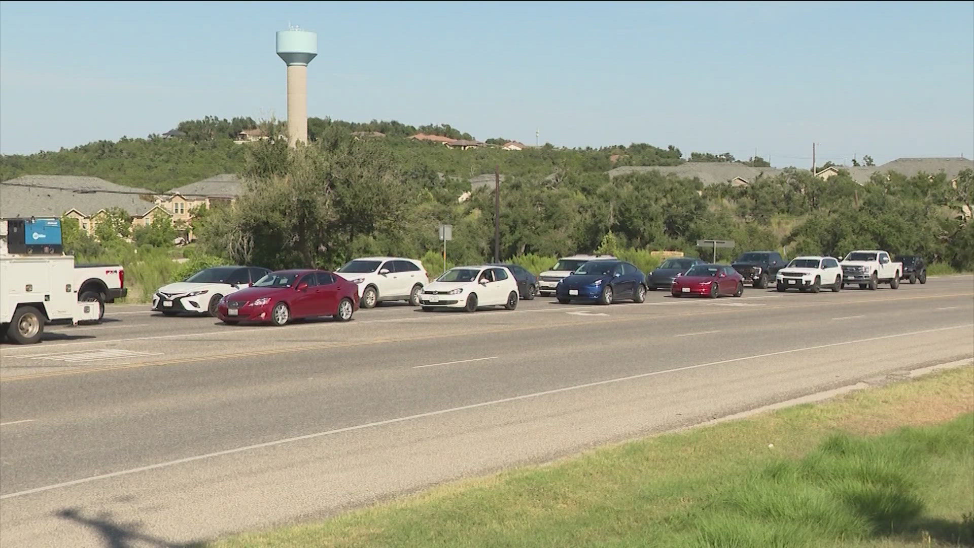 Bee Cave leaders support expanding SH 71