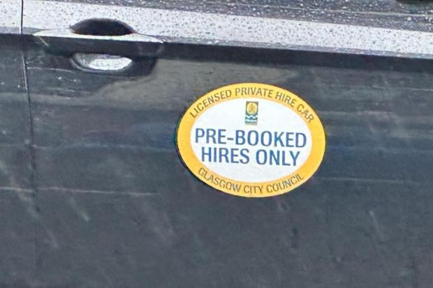 Glasgow private hire driver suspended after he was caught pirating fares
