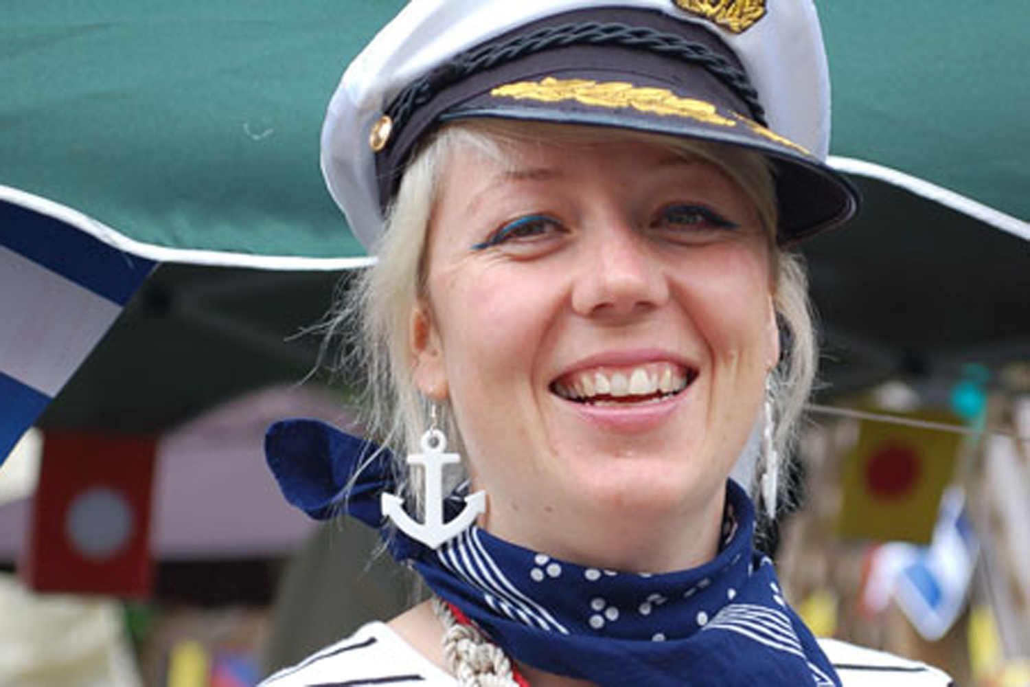 Hyde Park cycle lane scheme sparks row over use of floating bus stops