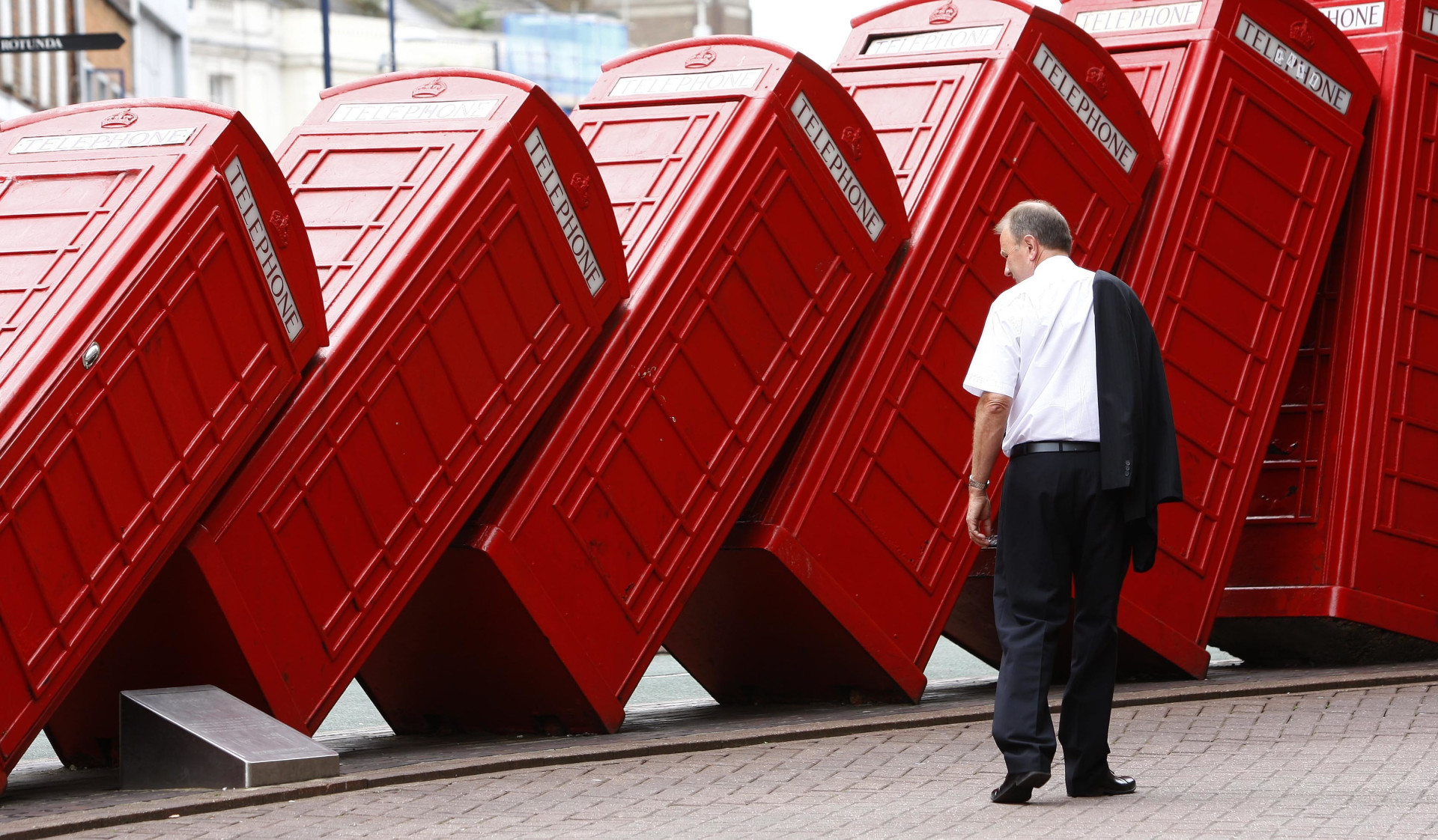 Beautiful surrealist sculptures around the world