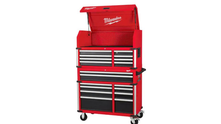 This Mod Turns Your 2-Drawer Milwaukee Packout Into A Rolling Tool Box