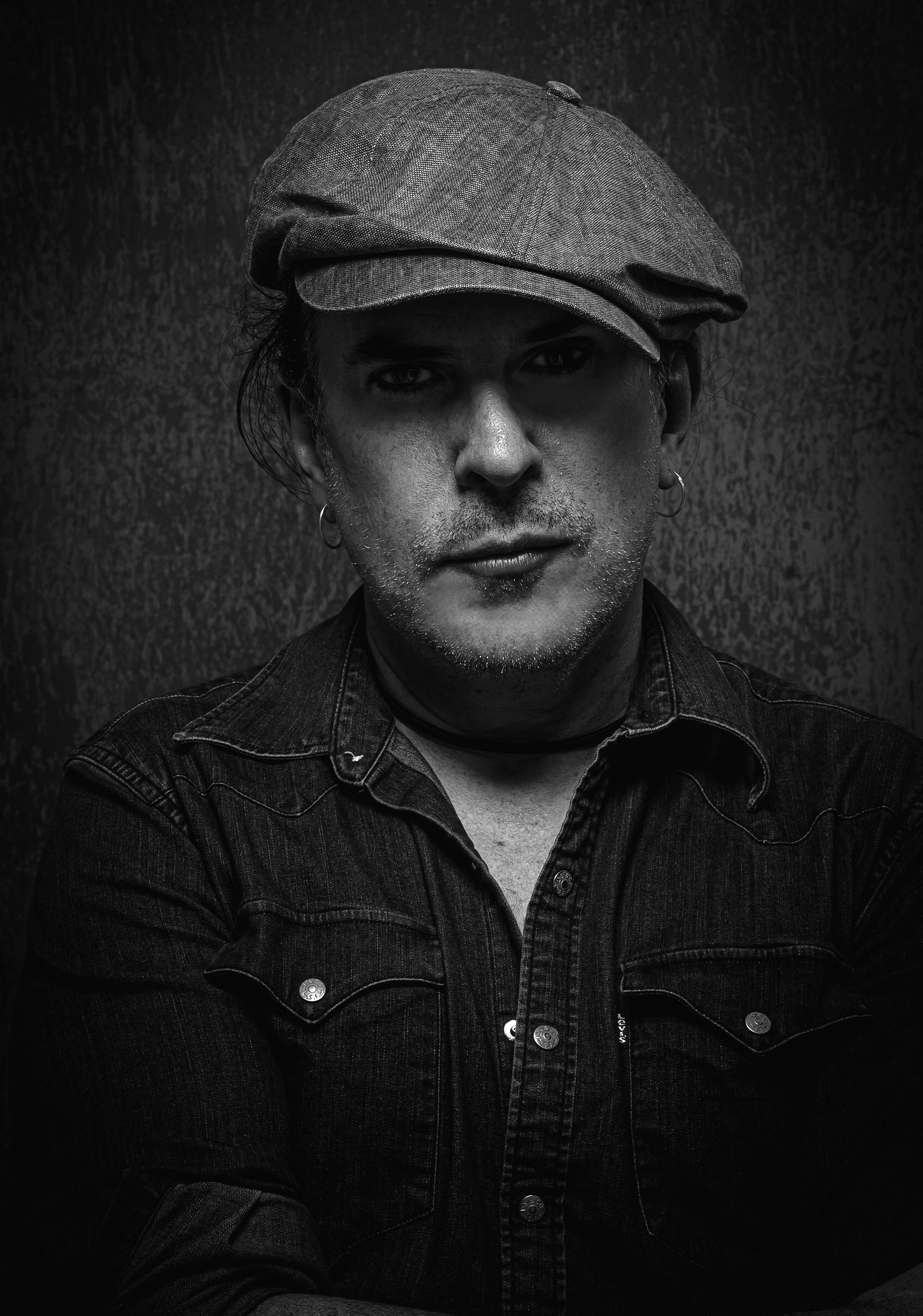 Singer-songwriter Michael McDermott to perform at The Acorn in Three Oaks