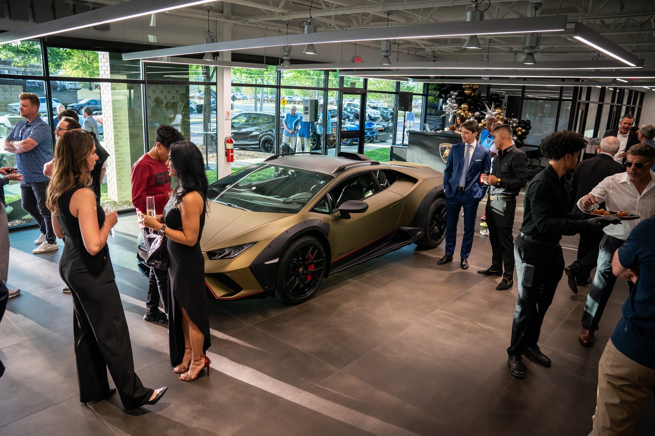 The 7-year car loan is here. Do you really want to be paying off your ...