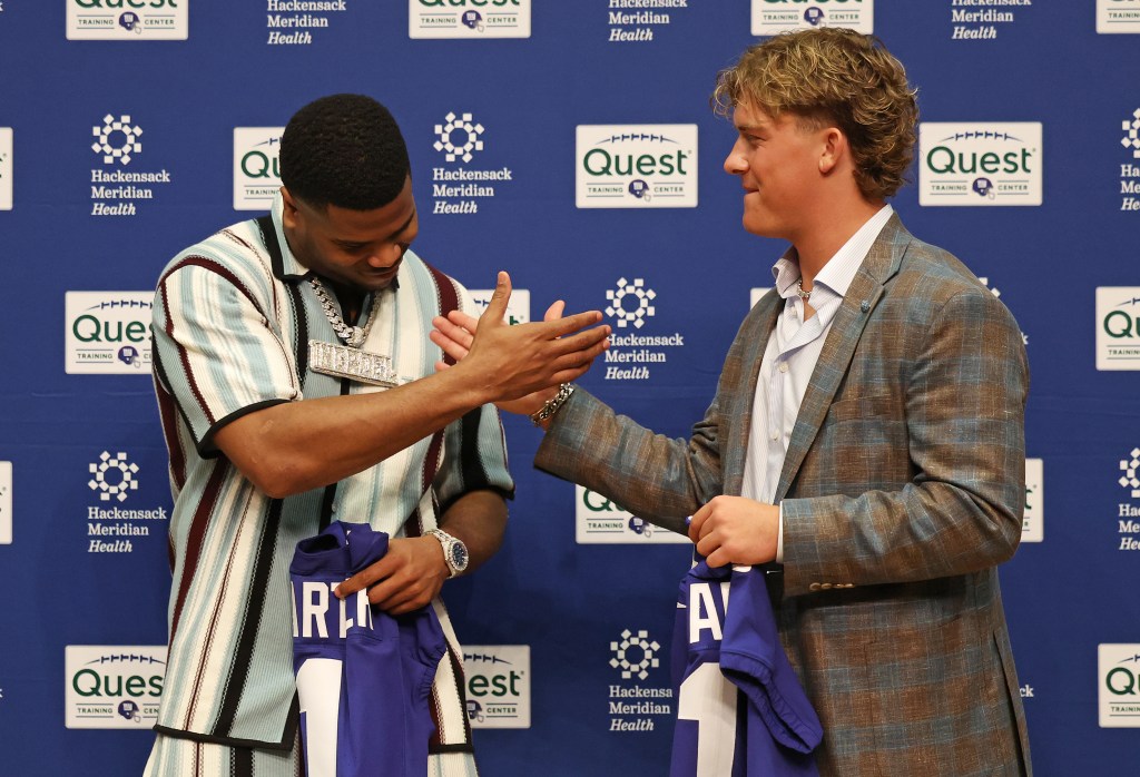 After Peach Bowl run-in, Abdul Carter and Jaxson Dart join forces on Giants