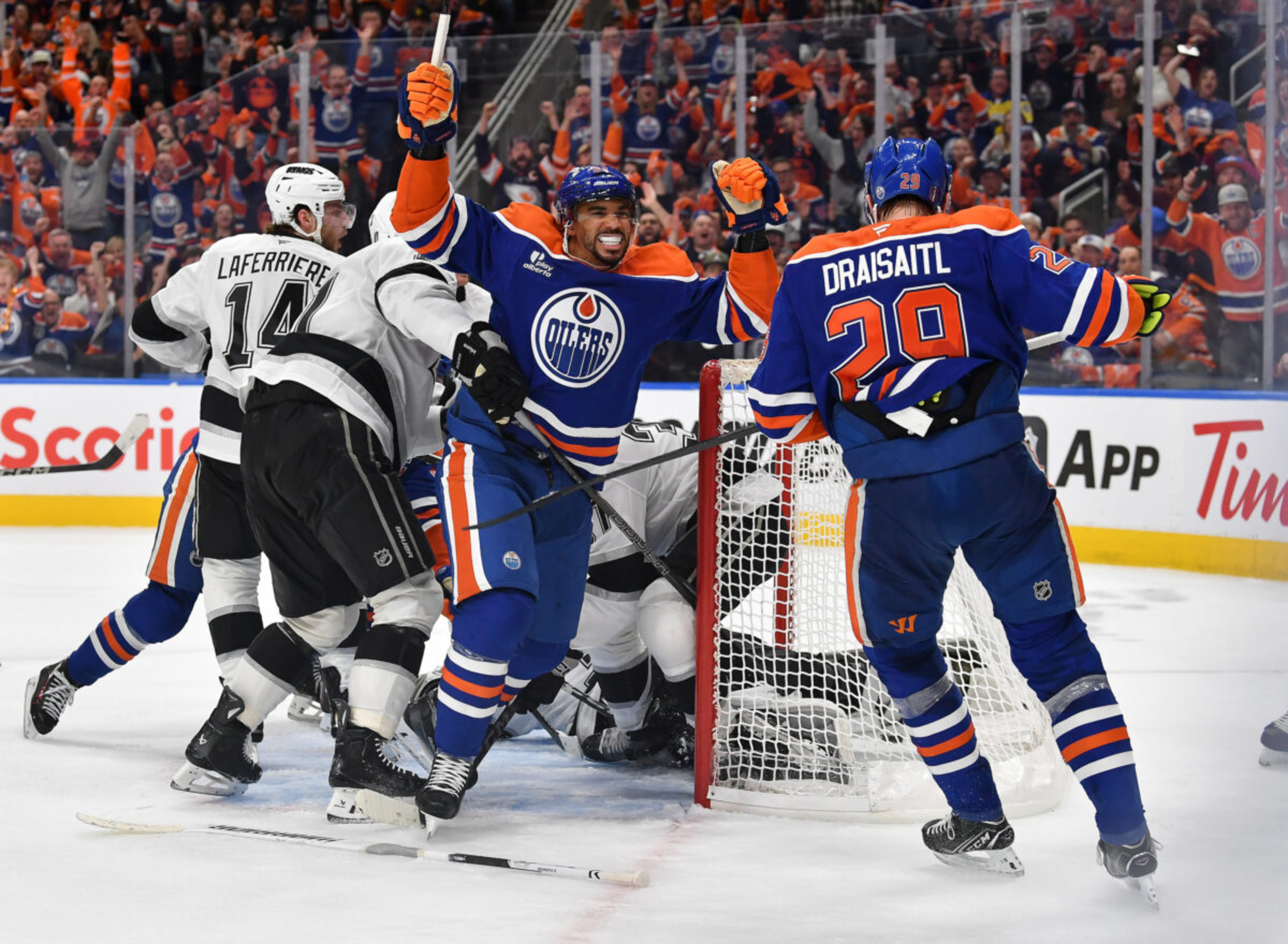 Oilers Complete Third Period Comeback in Wild 7-4 Victory Over Kings in ...