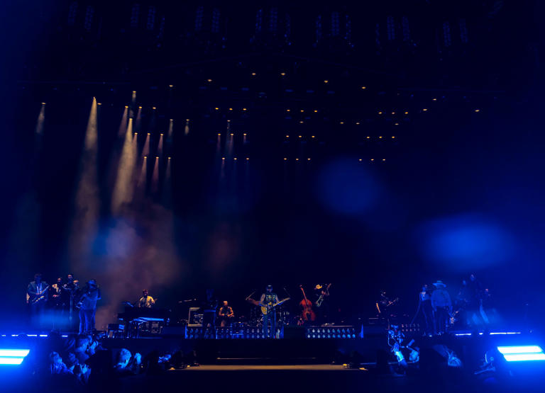 Stagecoach 2025 review: Zach Bryan blends grit and heart during ...