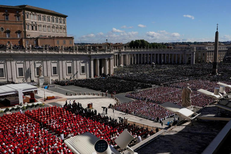 Prince William facing 'wake-up call' as royal attends Pope Francis ...