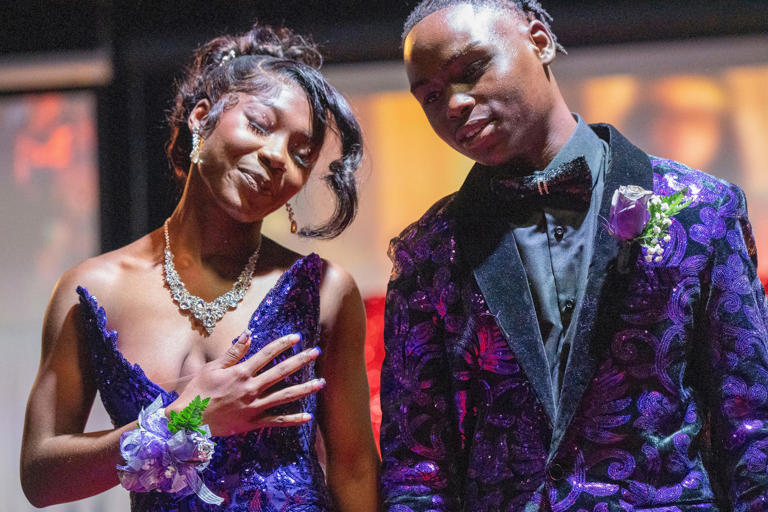 Crowns Gowns And Glam See All The Stunning Prom Looks On The Red