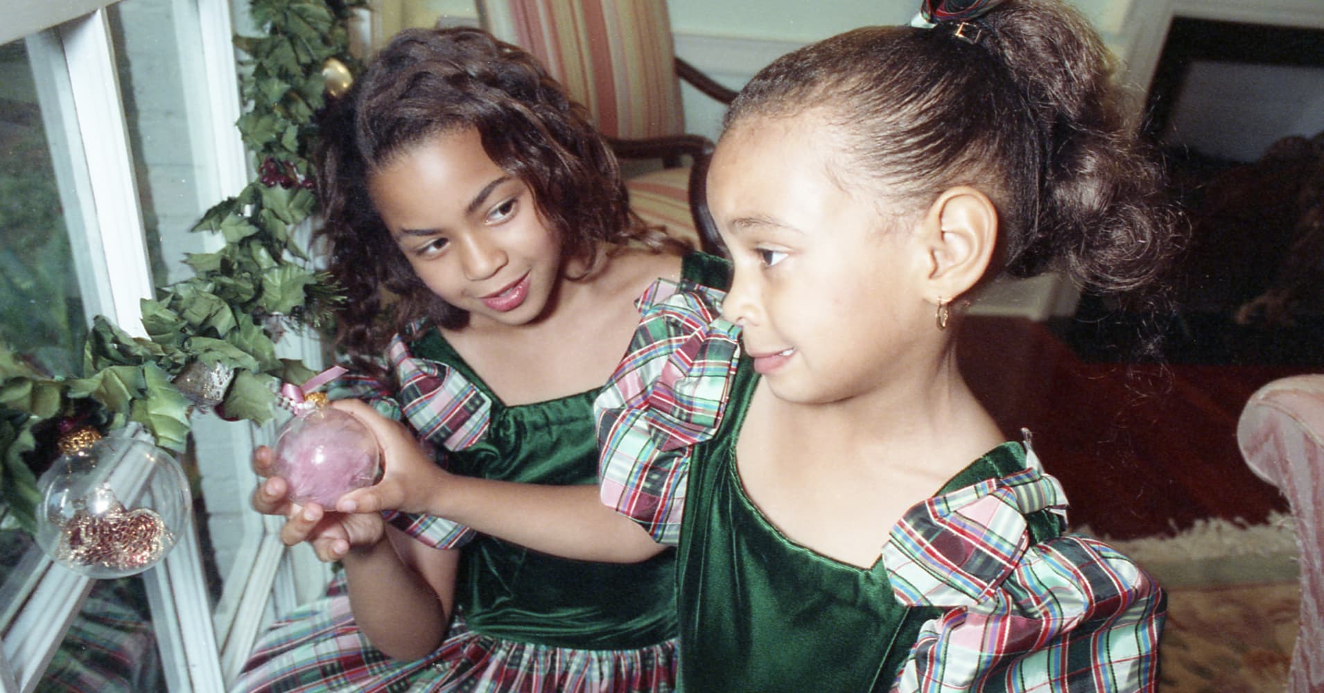 Tina Knowles put daughters Beyoncé and Solange in therapy as kids: 'I ...