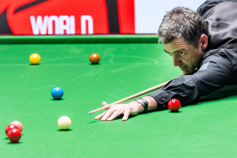 Ronnie O’Sullivan v Pang Junxu LIVE: Rocket makes flying start to ...