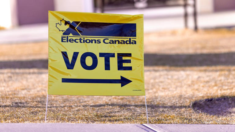 Canada's election polls are tightening — This website helps you ...