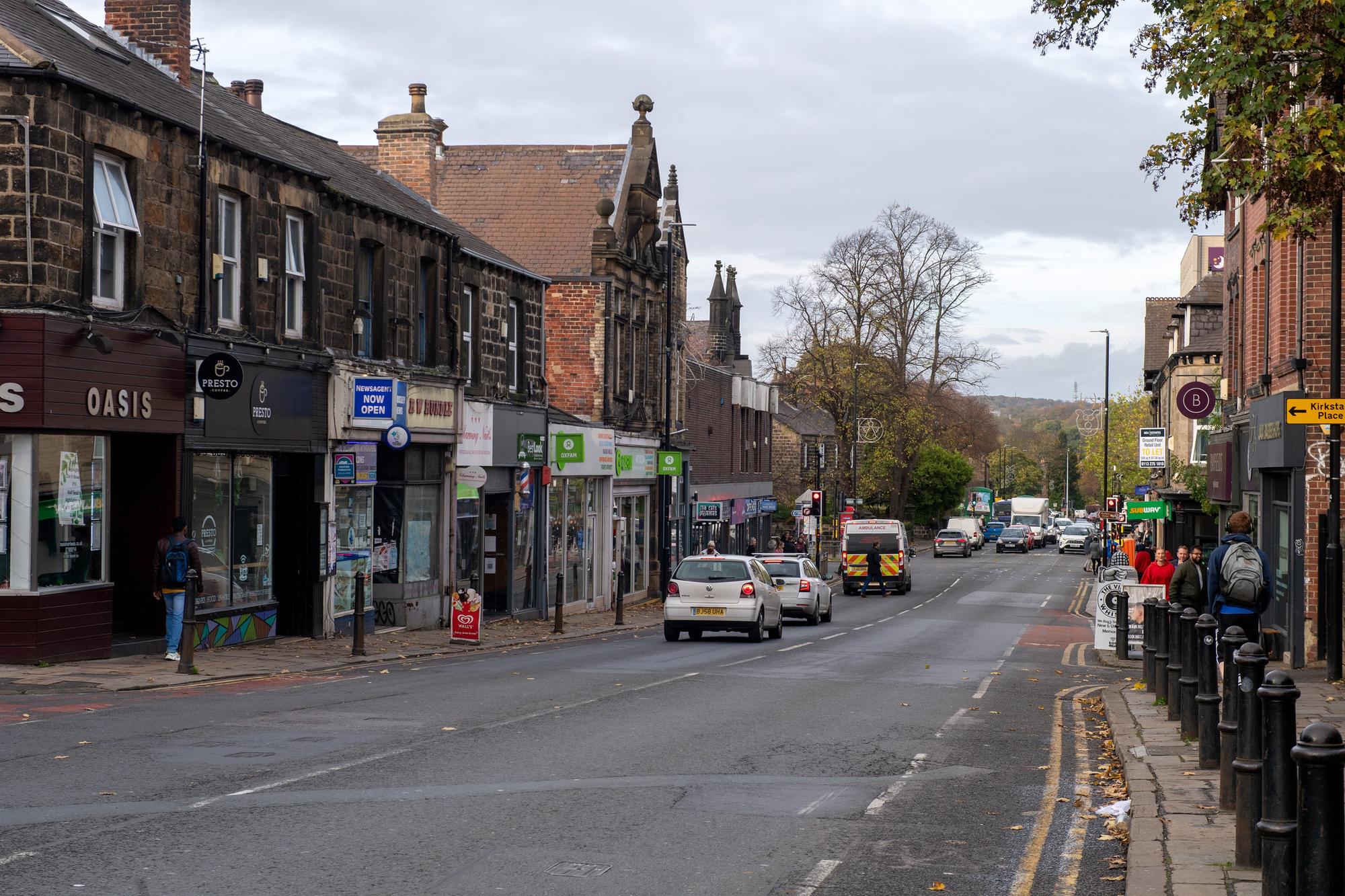 Headingley: Man detained amid reports attacker ‘seen with weapons’ in ...