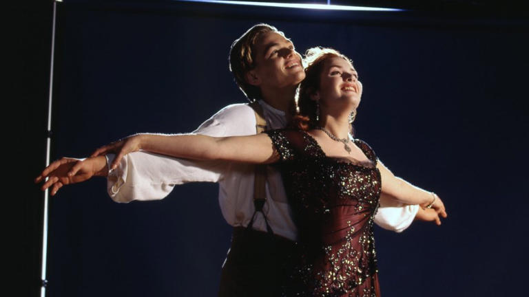 10 Behind-the-Scenes 'Titanic' Photos That Show Leo and Kate's Sweet Bond