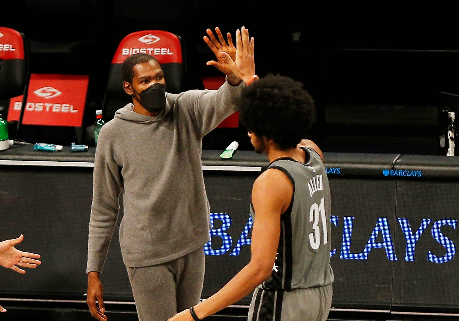 Former Net Jarrett Allen talks playing with Kevin Durant, Kyrie Irving