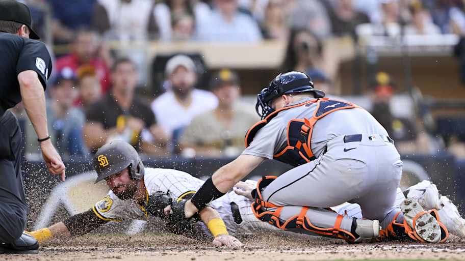 Another Padres Player Suffers Injury in Loss to Rays